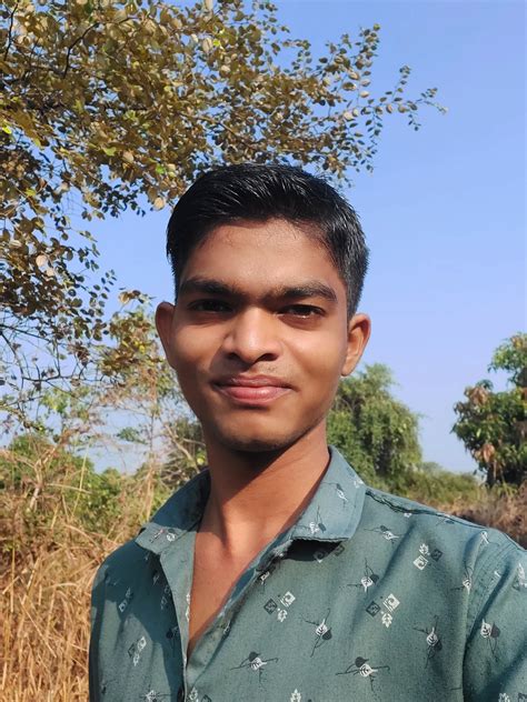 Im Not Native English Speaker ⁣ ⁣ But You Know What⁣ ⁣ Its Not Stoping Me From ⁣ ⁣ Doing