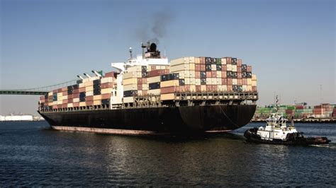 АНУ Өнгөрөгч 3 р сард худалдааны алдагдал 69 4 тэрбум ам долларт хүрч өмнөх сараас 0 1 хувиар