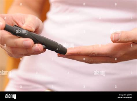 Accu Chek High Resolution Stock Photography And Images Alamy