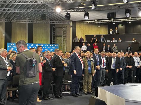 Председателят на ДПС Делян Пеевски с ПЪРВИ ДУМИ след конференцията Имаме историческия шанс да