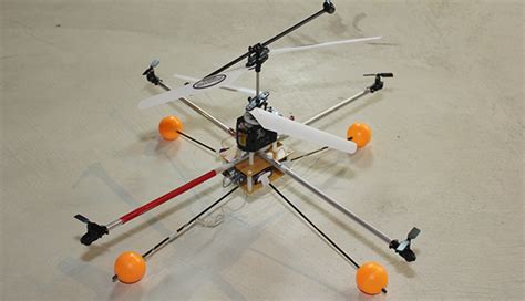 Turning Four Smaller Helicopters Into One Larger Quadcopter Hackaday