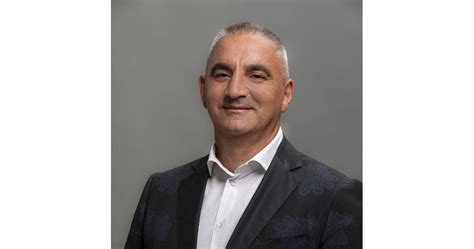 Кънчо Папазов кмет на община Гурково Започнахме активно мандата имаме договори с МРРБ за над