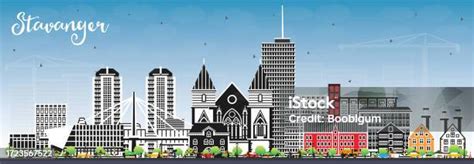 스타방에르 노르웨이 도시 스카이라인은 컬러 건물과 푸른 하늘을 자랑합니다 랜드마크가 있는 스타방에르 도시 풍경 비즈니스 여행과 관광 개념은 역사적인 건축물입니다 0명에 대한