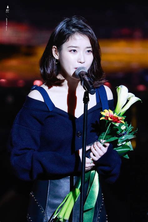 귀엽고 이쁜데 섹시하기까지한 아이유 jpgif 인스티즈 instiz 이슈 카테고리