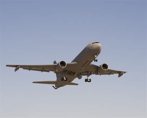 Boeing Boeing Kc 767 Tankers For Italian Air Force Formally Enter Into