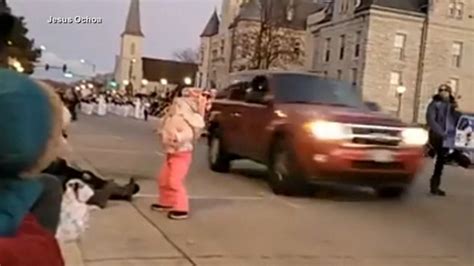 Waukesha Christmas Parade 2021 Darrell Brooks Charged After Suv Plows