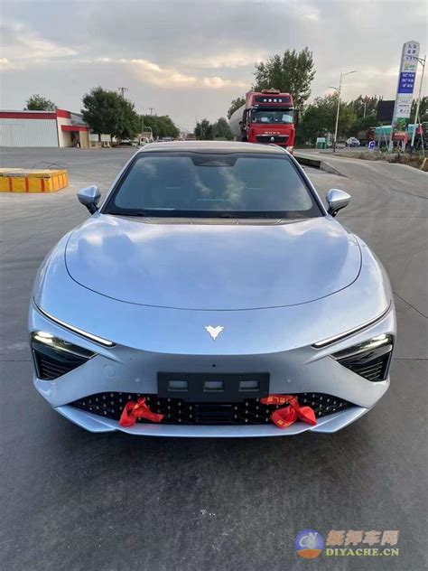 哪吒汽车 哪吒s 2022款 哪吒s 增程版 1160km 后驱大版抵押到期 抵押车网 买卖抵押车认准diyache Cn 官方 全国站