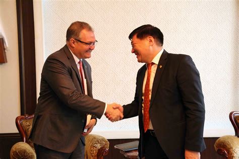 Дэлхийн банк хөдөлмөр эрхлэлтийг дэмжих шинэ төсөл хэрэгжүүлнэ