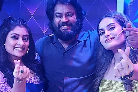 குக் வித் கோமாளி முத்துக்குமார் வாங்கிய புது கார் விலை இத்தனை லட்சமா