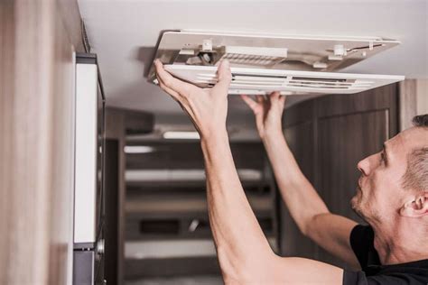 How Does The Air Conditioning System Work In An RV
