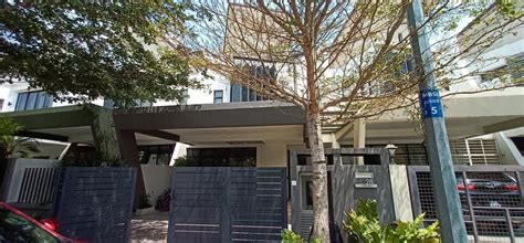 Intermediate Angular Type Laman Glenmarie Shah Alam Renovated