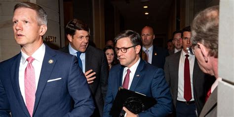 Siobhan Hughes Journalist Profile Intelligent Relations