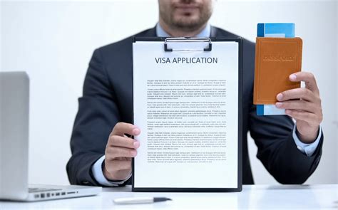 How A Migration Agent Can Simplify Your Visa Application Process