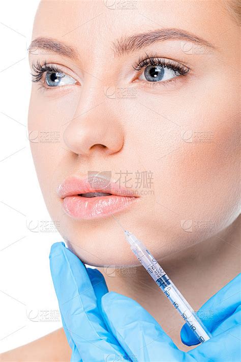 女性的肉毒杆菌注射