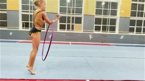 Показательное выступление художественная гимнастика Василиса Малашина 19 11 23 Обруч Youtube