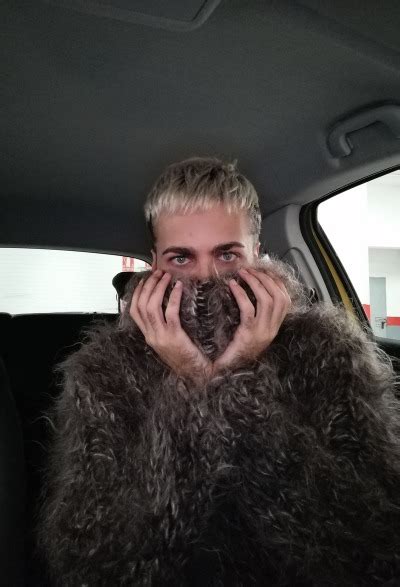 📦i Sell This Mohair Sweater📦300€ Tumbex