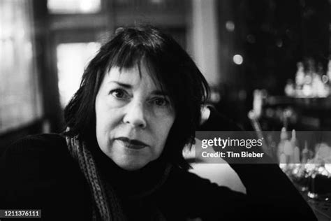 Judging Stare Photos And Premium High Res Pictures Getty Images