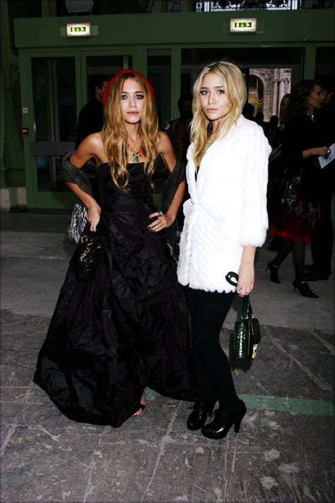 Mary Kate And Ashley Olsens Most Iconic Outfits Confirm The Twins Have