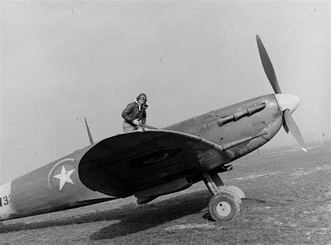 Ww2 Wwii Photo World War Two Raf Eagle Squadron Spitfire Pilots Usaaf 1942 5989 £6 08 Picclick Uk