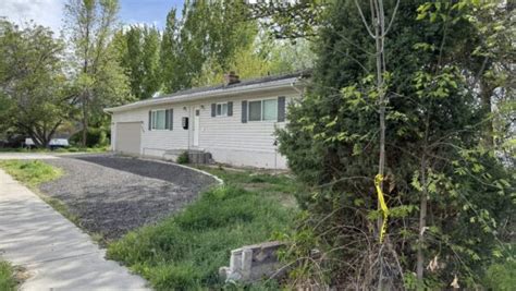 Neighbors Stunned Springville Man Accused Of Killing Mother Other Man