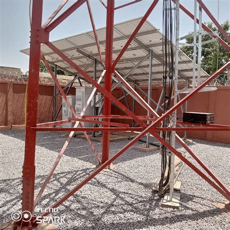 Hot Dip Galvanized 30m Angular Tower Triangular Tower Antenna Tower