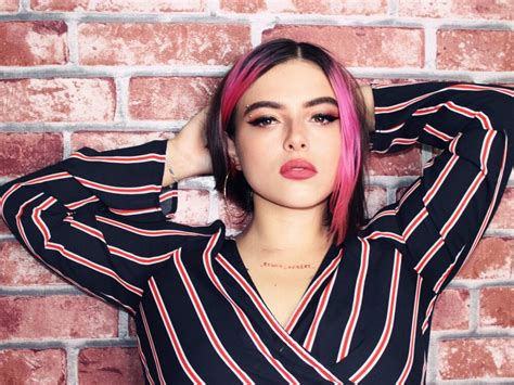 Modelo De Vídeos Namelesspussy Show E Chat Sexual Stripchat