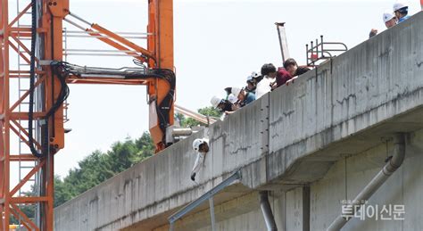 ‘떨어지고 치이고 목숨 건 고속도로 노동자 도로공사 안전 외침 ‘무색 투데이신문