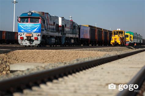 Төмөр замын тээврийн тухай хуулийн шинэчилсэн найруулгын төслийг УИХ д