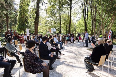 ზუგდიდის მუნიციპალიტეტის 48 სტუდენტს მერის სტიპენდია მიენიჭა Feedc