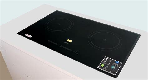 So Sánh Bếp Từ Electrolux Và Magiceco Loại Nào Tốt
