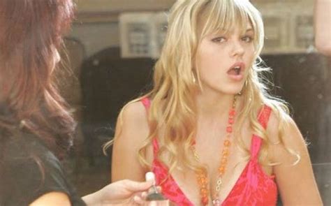 Aimee Teegarden Photos Thblog