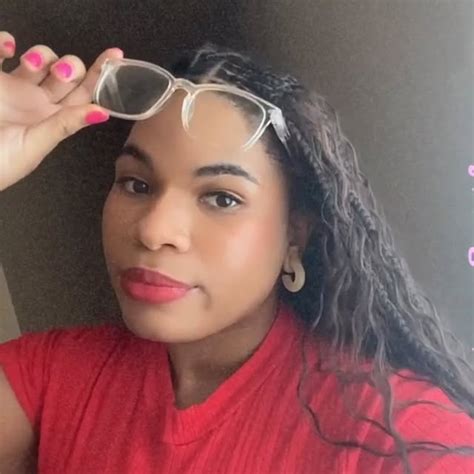 Shauna B👑 Shopaholicshauna • Threads Say More