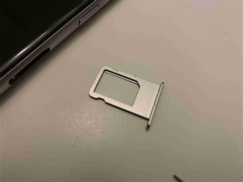 How To Remove The SIM Card From Your IPhone