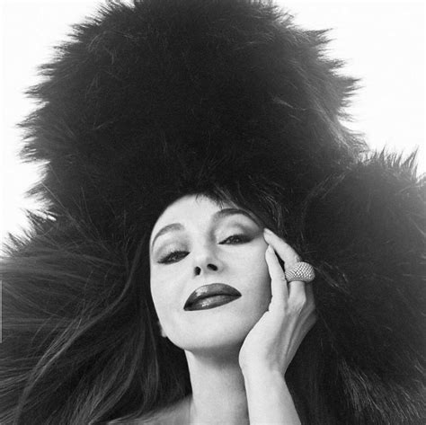 عکس استایل و چهره متفاوت مونیکا بلوچی در آستانه ۶۰سالگی