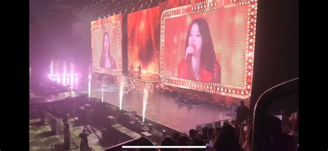 想確認一下， G I Dle 演唱會台北場是有樂隊的吧？！因為坐得遠沒注意到舞台機關，有脆友覺得是帶樂隊，有看到疑似鼓手老師的洞，我耳朵沒那麼