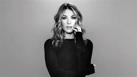 ‘the Detour Actress Natalie Zea On Switching To Comedy In Tbs Series