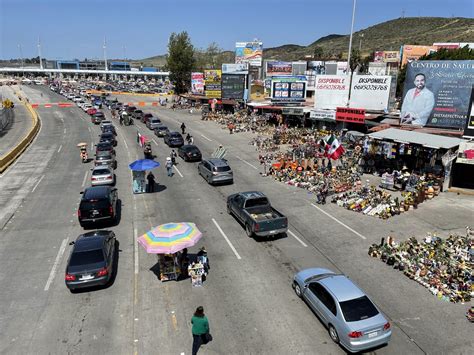 Us Will Deploy 1500 Troops To Meet Surge Of Migrants At Mexico Border