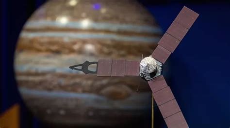 Juno Spacecrafts 5 Year Mission To Jupiter Set To Reveal How Earth