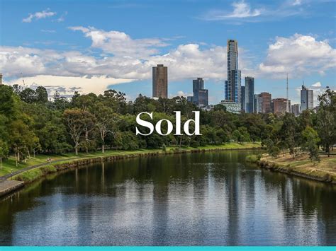 11 Monomeath Avenue Canterbury Vic 3126 Au
