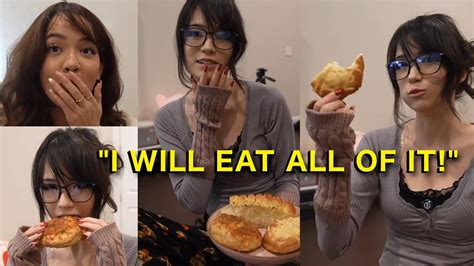 Emiru Tries Cinnas Buns Youtube