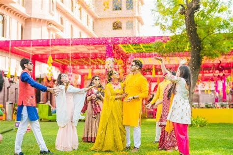 Indian Newly Married Couples What To Expect After You Get Married