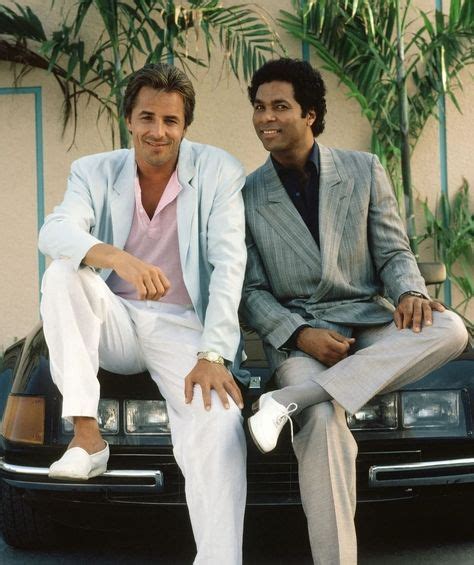 Miami Vice The Iconic Fashion Of Crockett And Tubbs 40 Yrs Today A