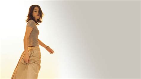 曾流落街頭！許美靜思覺失調症「差點離開」復發傷到頭腦 49歲近況曝光 娛樂星聞