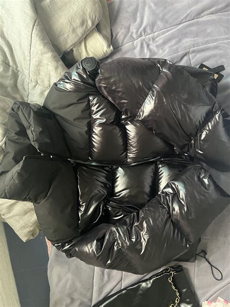 몽클레어 여자 패딩 당근 중고거래