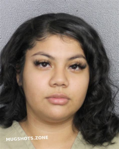 Gonzalez Ilse Celene 02 06 2022 Broward County Mugshots Zone