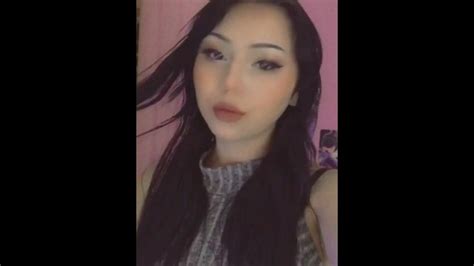 gamergirl doesn t expose her naked body
