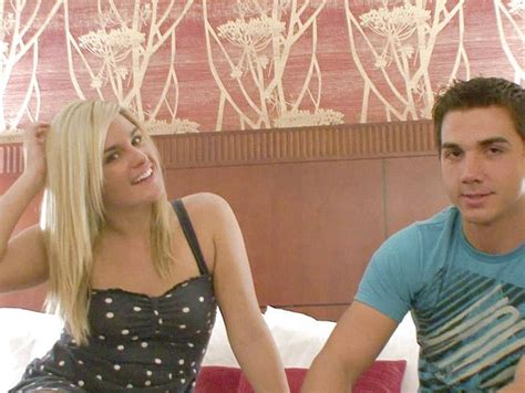 Cute Amateur Kaycee Brooks Puts Her Ass In The Air As Her Lover Fucks