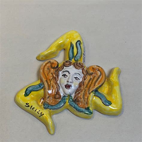 Parrucca Trinacria Italian Pottery Outlet