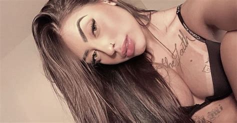 Pin Em Tatuagem