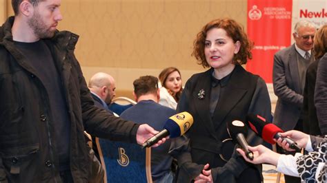 21 თებერვალი გიდების საერთაშორისო დღე